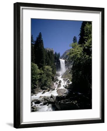 Vernal Falls, 318Ft., Yosemite National Park, Unesco World Heritage ...