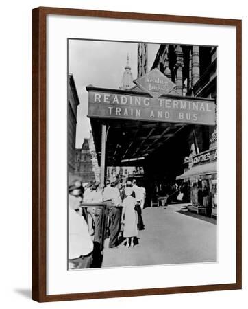 Reading Terminal Train and Bus, Philadelphia, Pennsylvania Photo by ...