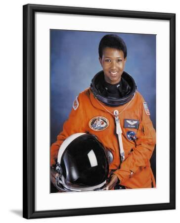 Dr Mae Jemison Was the First African-American Woman in Space Photo by ...