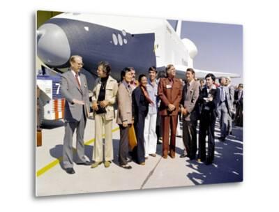 Star Trek Television Cast Members at the Roll Out of the Space Shuttle ...