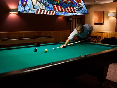 'Pres Barack Obama Plays Game of Pool Following Conclusion of G8 Summit ...