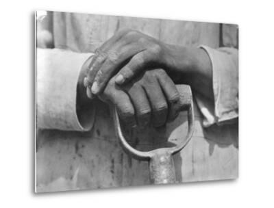 Hands of a Construction Worker, Mexico, 1926 Photographic Print by Tina ...