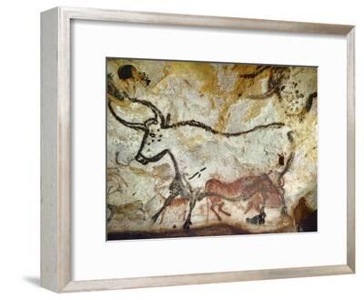 Cave of Lascaux, Great Hall, Left Wall: Second Bull, Below: Kneeling ...