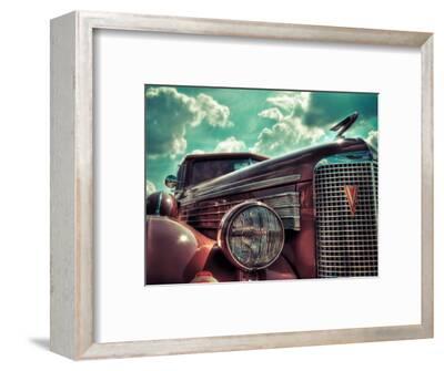 V8 Photographic Print by Stephen Arens | Art.com