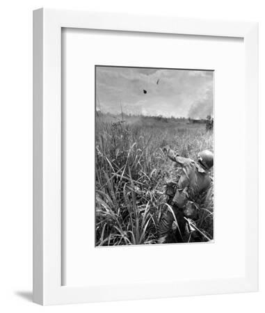 Vietnam War South Vietnamese Photographic Print by Neal Ulevich | Art.com
