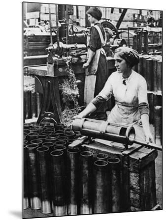 German Women Employed in a German Munitions Factory During World War I ...