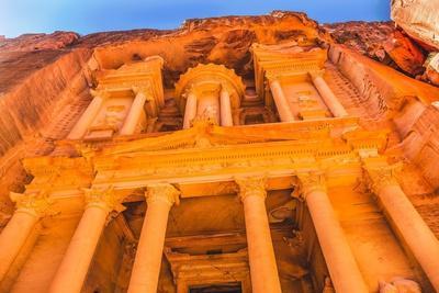 'Treasury, Petra, Jordan. Treasury built by Nabataeans in 100 BC ...