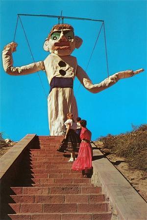 'Zozobra Effigy, Santa Fe Fiesta' Art Print | Art.com